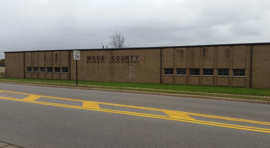 County discusses new highway garage, jail booking area – BG Independent ...