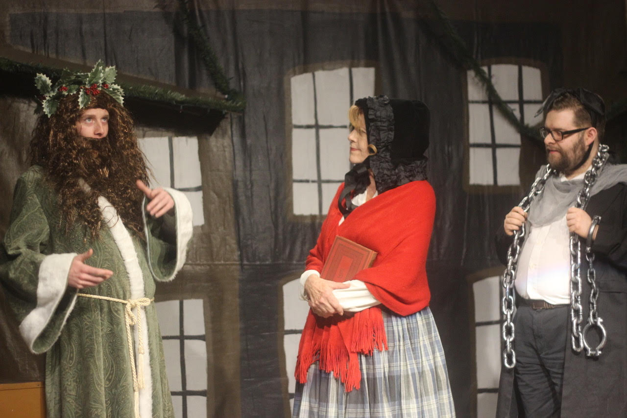Black Swamp Players light up Oak Street stage with comic twist on ...