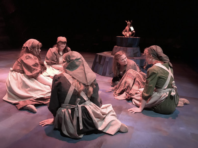 Gripping portrayal of Electra at the heart of Greek tale of grief ...