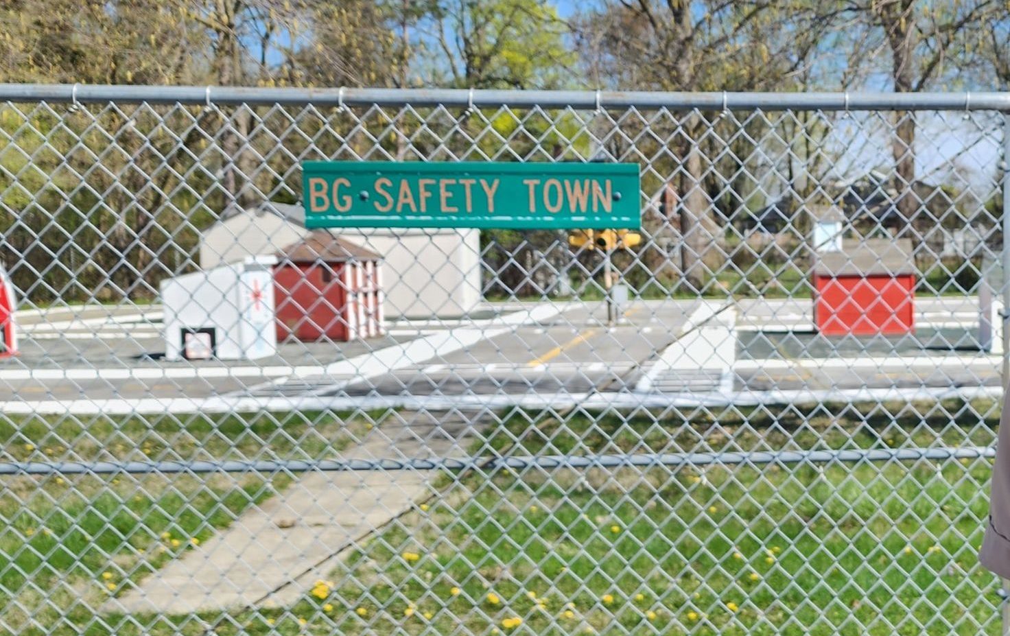 Youth volunteers needed to help with Safety Town programs this summer ...