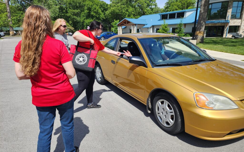 Flowers for the fallen – American Legion Auxiliary keeps alive poppy ...
