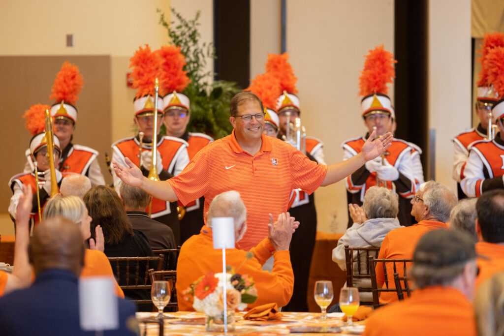 FMB director Jon Waters to lead marching band of music teachers at Macy ...