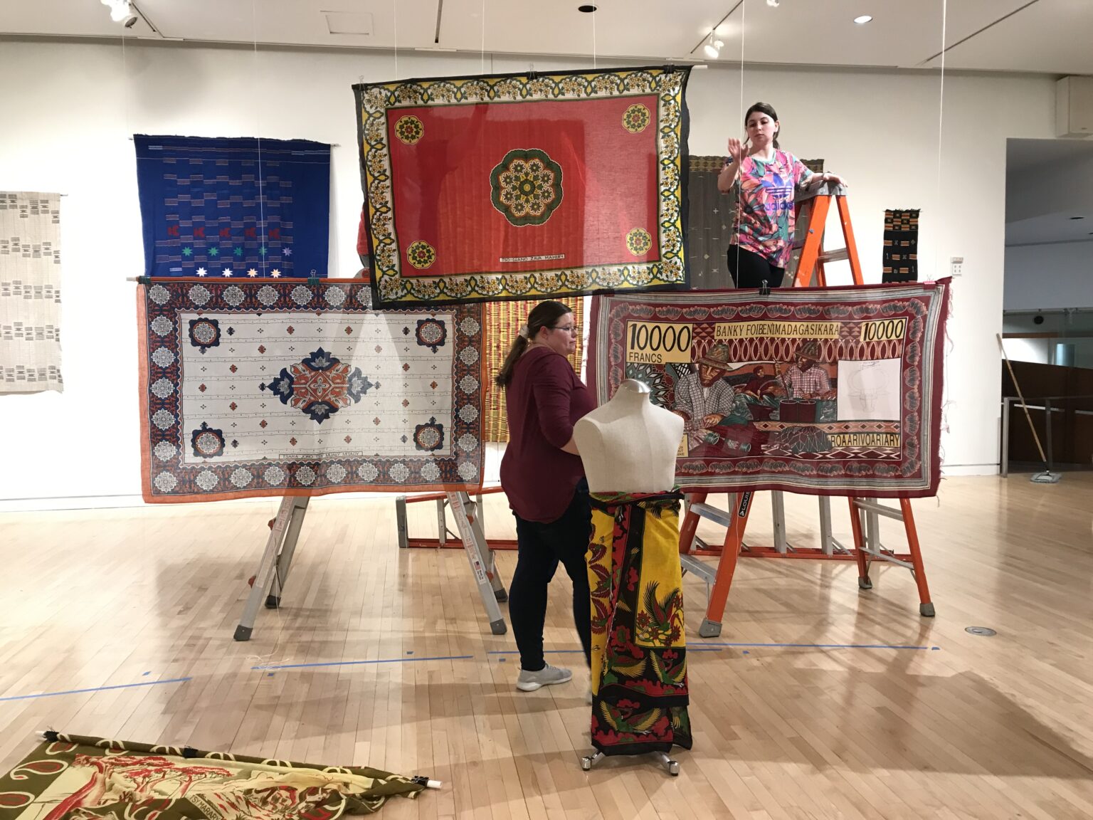 BGSU exhibit ‘Threads’ connects art, culture, & community – BG ...