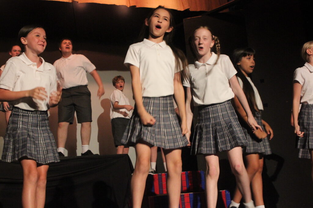 Horizon Youth Theatre’s ‘Matilda’ is a rousing celebration of revolting ...