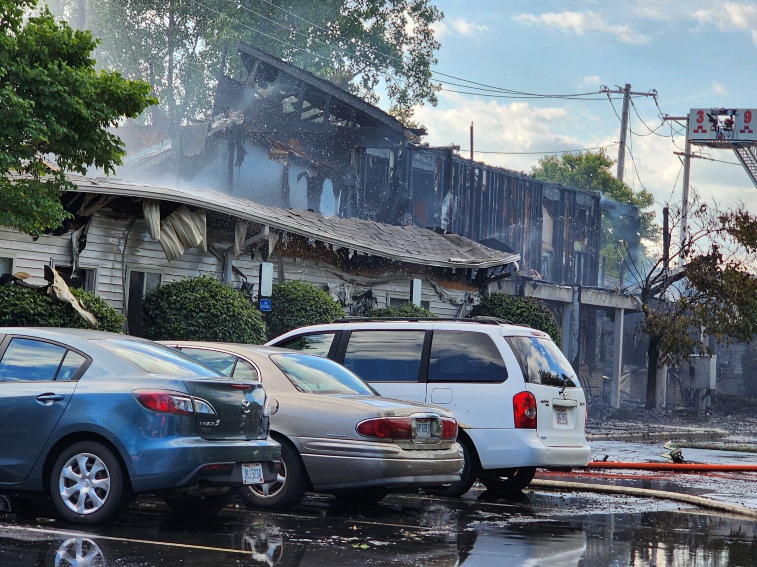Fire at BG apartment complex displaces many; State Fire Marshal on ...