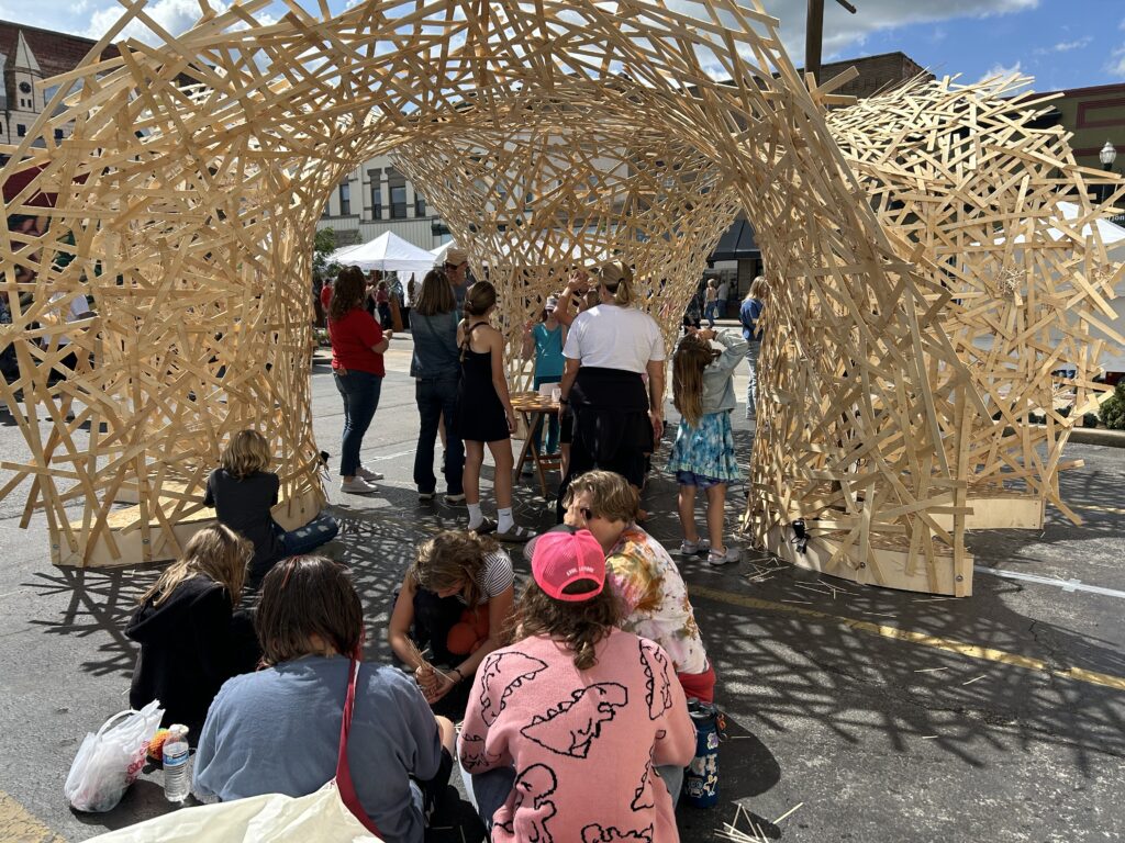 Gerard Nadeau’s woven wooden structures stir the imagination – BG ...