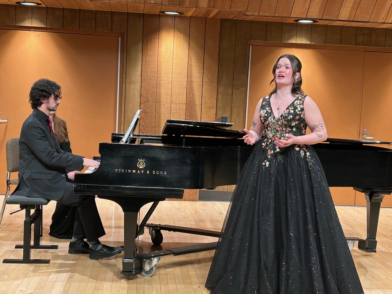 Conrad Art Song Competition puts spotlight on singers & pianists ...