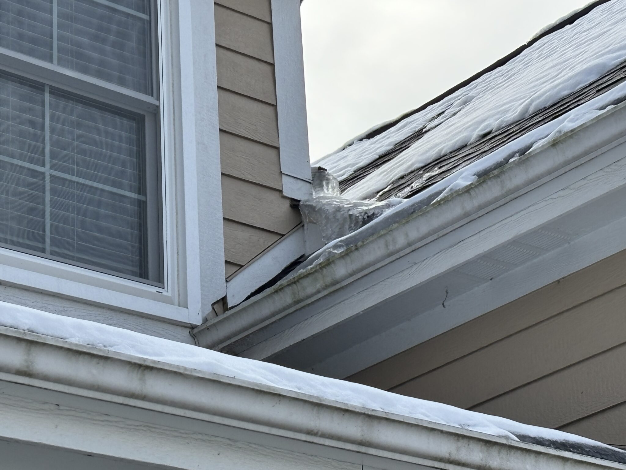 Property owners advised to inspect roofs for ice dams following recent ...